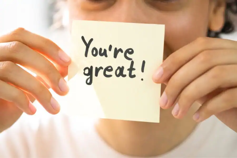 100 of the Best Uplifting Compliments To Give Someone Right Now ...